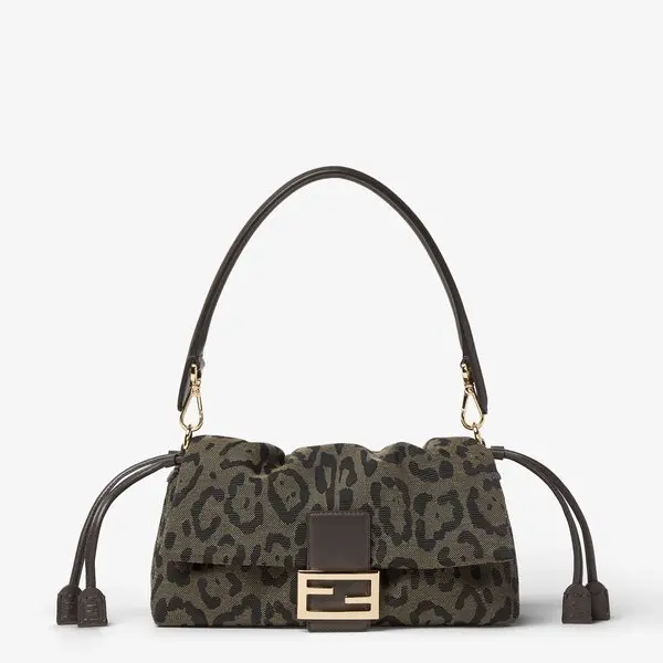 Fendi Baguette® Soft Medium - Brown