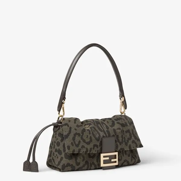 Fendi Baguette® Soft Medium