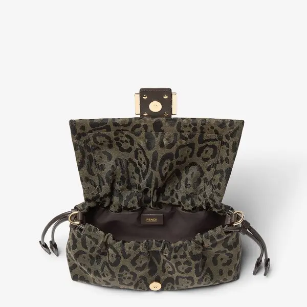 Fendi Baguette® Soft Medium