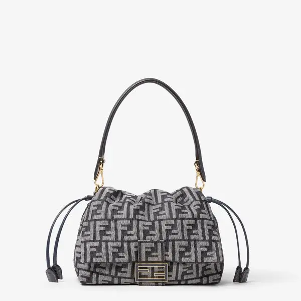 Fendi Mamma Baguette Medium
