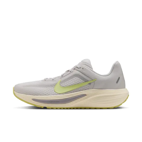 Nike Quest Road Running Shoes