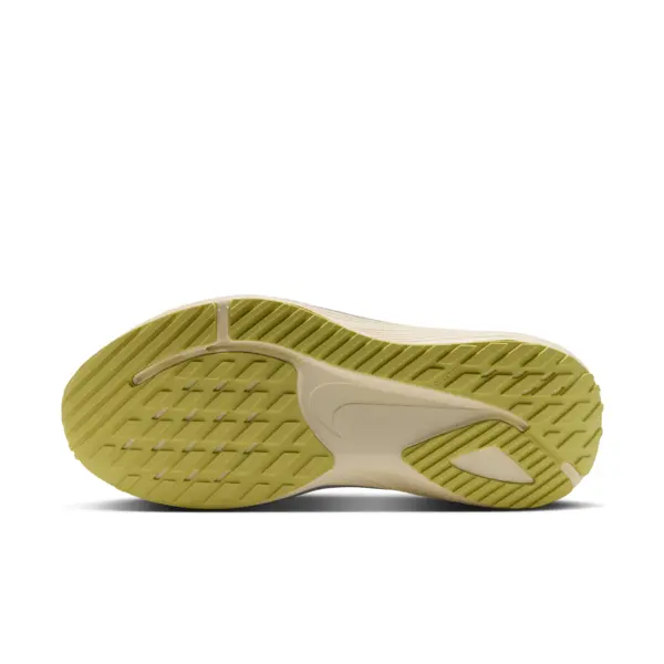 Nike Quest Road Running Shoes