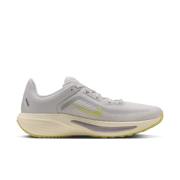 Nike Quest Road Running Shoes