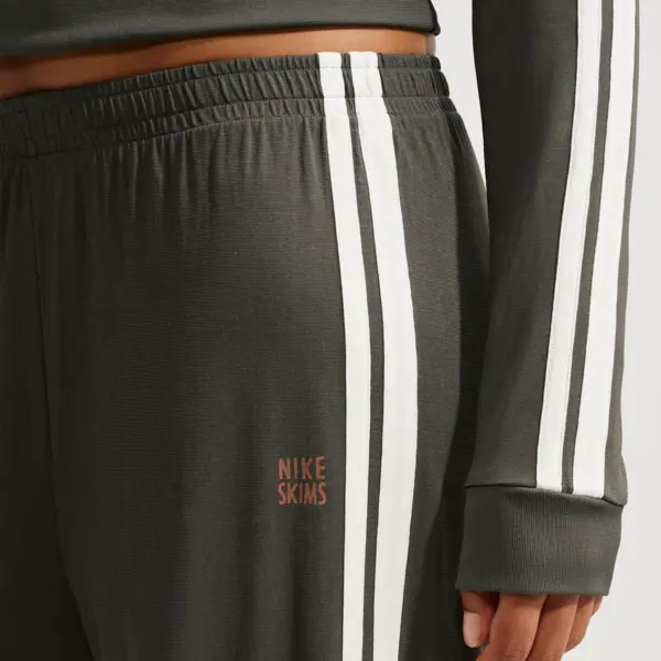 Nike Skims Stretch Knit Oversized Wide-leg Pants