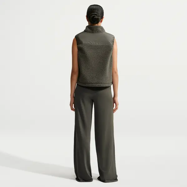 Nike Skims Sherpa Oversized Vest