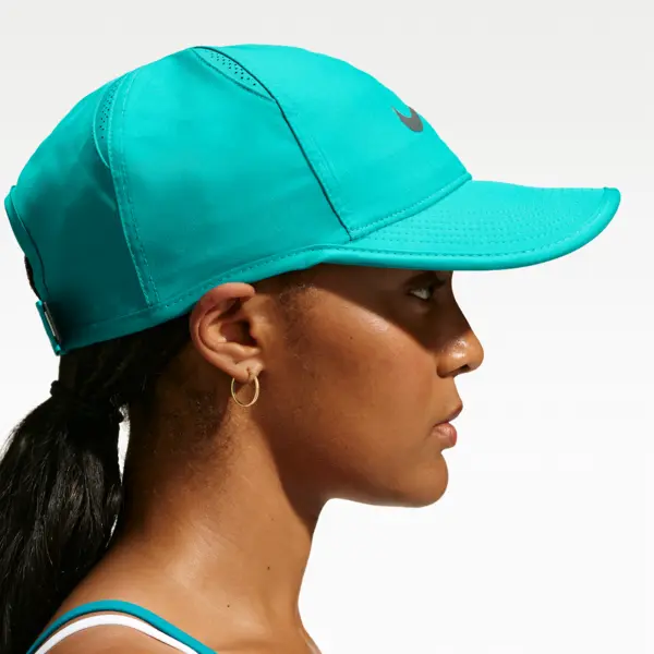 Nike Dri-fit Club Unstructured Featherlight Cap
