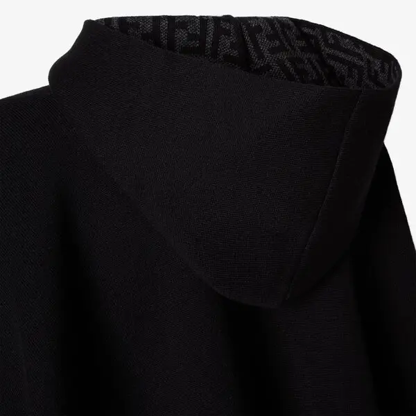 Fendi Poncho