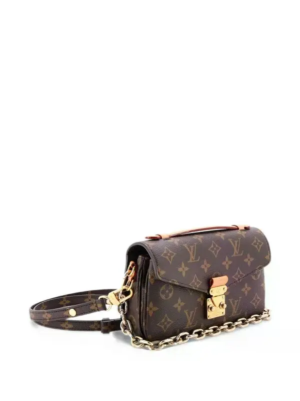 LOUIS VUITTON Pochette Metis Monogram Canvas East West Crossbody Bag