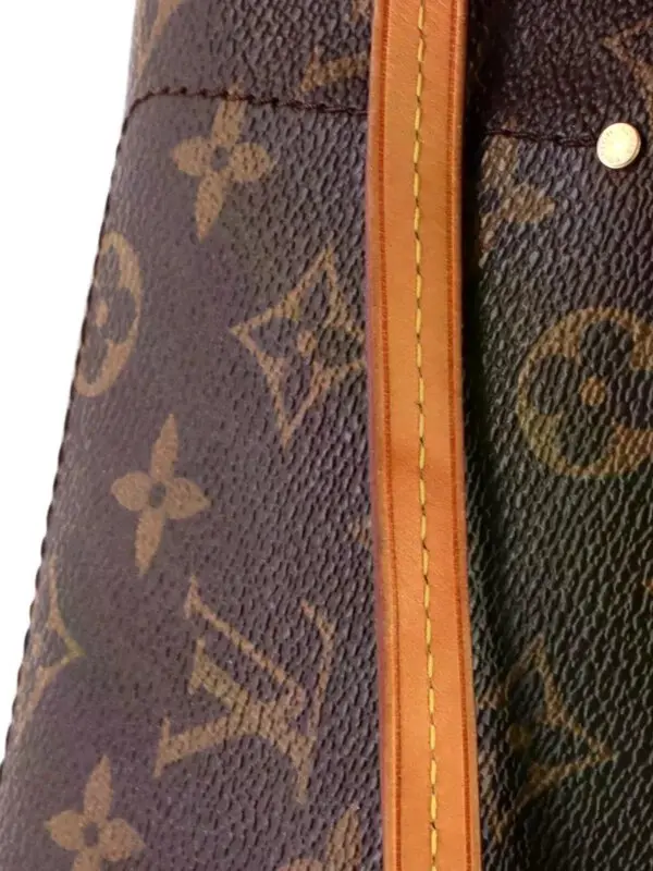 LOUIS VUITTON Favorite Handbag Monogram Canvas Pm Clutch Bag