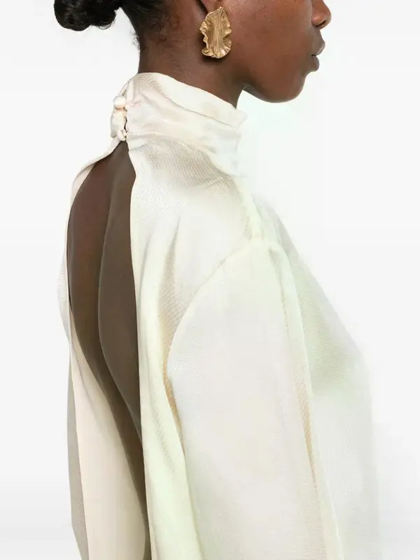 Andamane Open-back High-neck Blouse