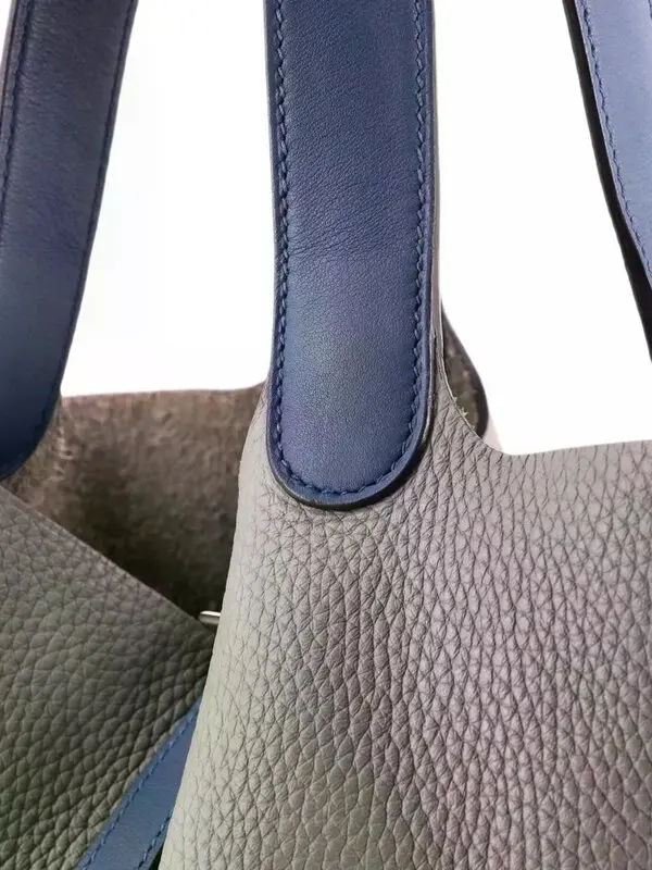 Hermès Bicolor Picotin Lock Bag Clemence With Swift Mm Bucket Bag - Blue