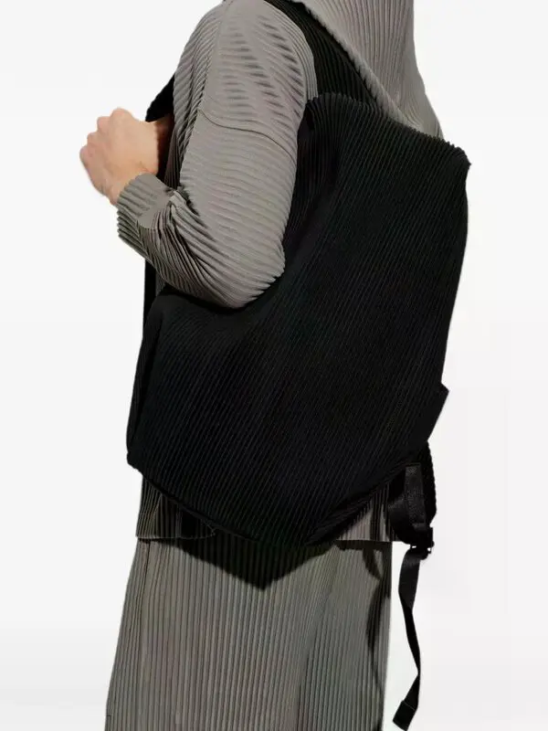 Issey Miyake Pleated Backpack - Black