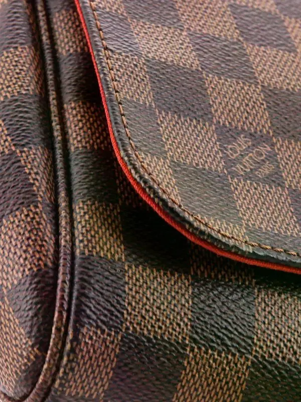 LOUIS VUITTON Favorite Handbag Damier Mm Crossbody Bag