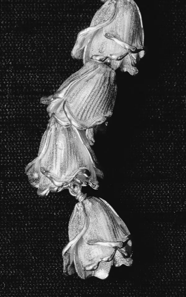 Le Sundial Le Tulip Petit Drop