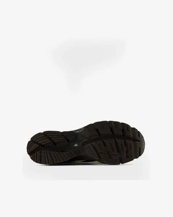 NEW BALANCE Cow-print Low-top Sneakers