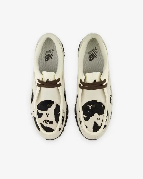 NEW BALANCE Cow-print Low-top Sneakers