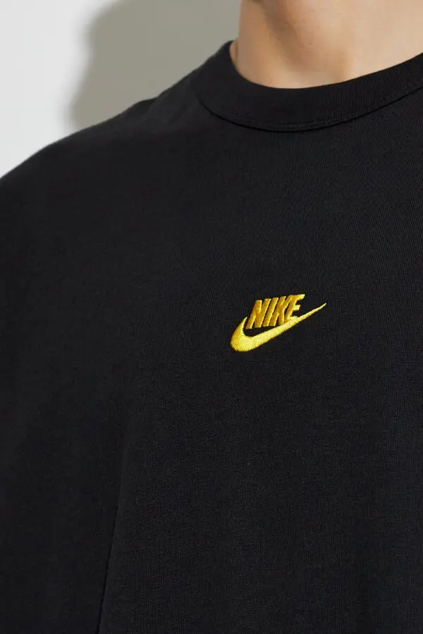 Nike T-shirt With Embroidered Logo