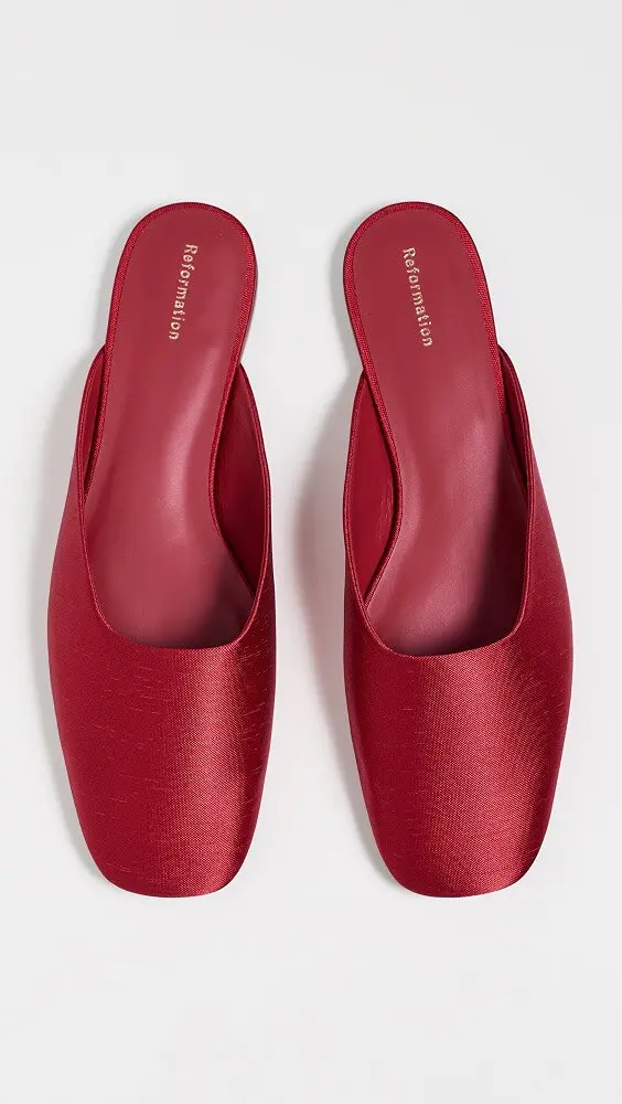 REFORMATION Inez Flat Mules