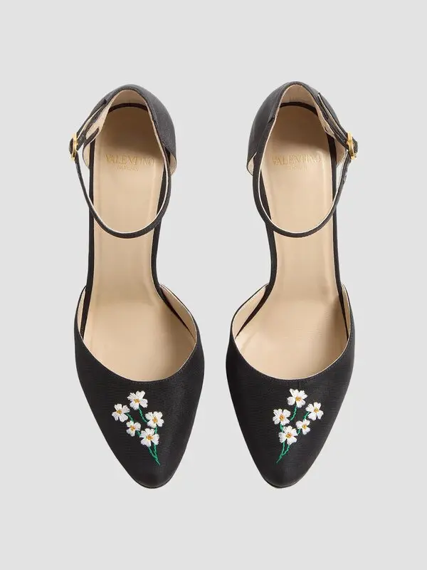 Valentino Garavani Hi Dolly Fabric 105mm Pumps With Floral Embroidery