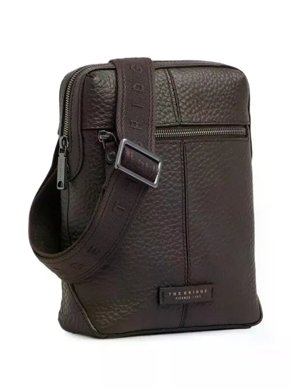 THE BRIDGE Manfredi Pebbled Leather Messenger Bag