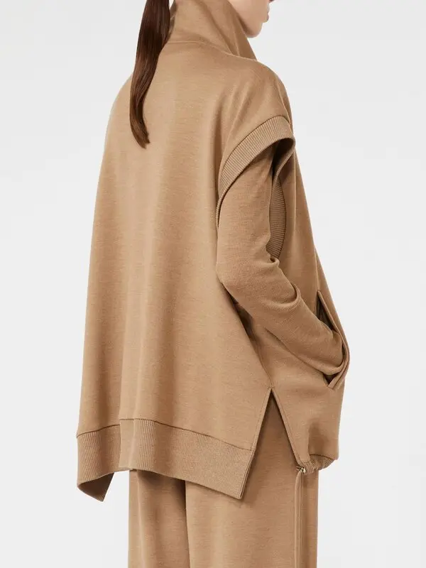 Max Mara Short-sleeved Wool Cape With Funnel Neck And Zip Closure