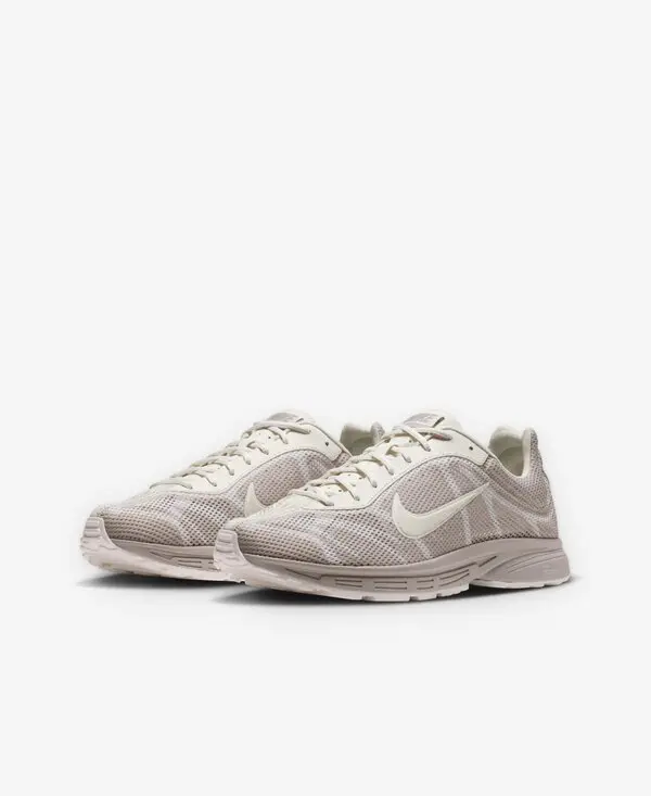 Nike Zoom Streak 3 Sneakers