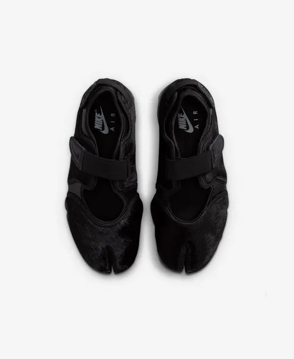 Nike Air Rift Sneakers - Black