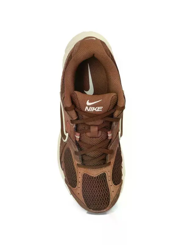 Nike V5 Rnr Suede Sneakers