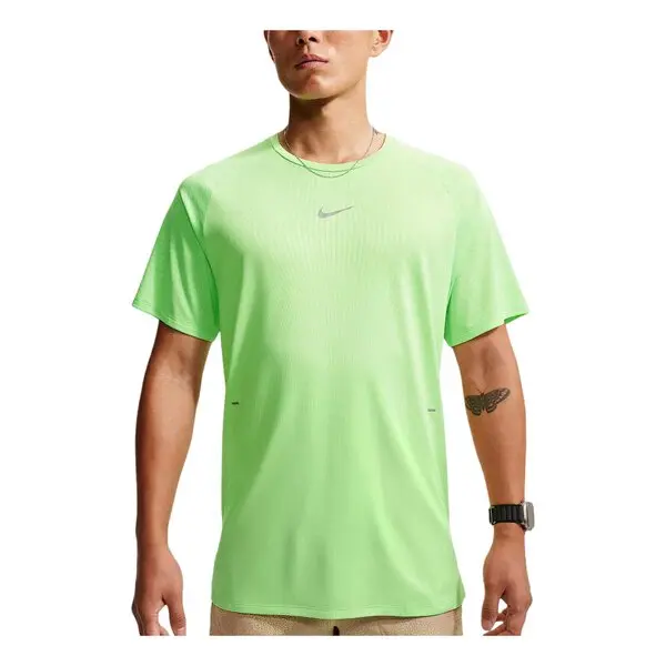 Nike Stride Aero-fit T-shirt 'volt Light Silver - Volt/light Silver