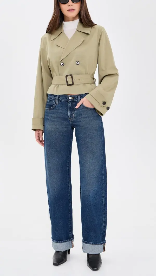FRAME The Low Bow Jeans