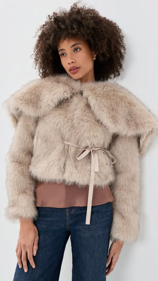 HOUSE OF SUNNY Gaia Faux Fur Jacket