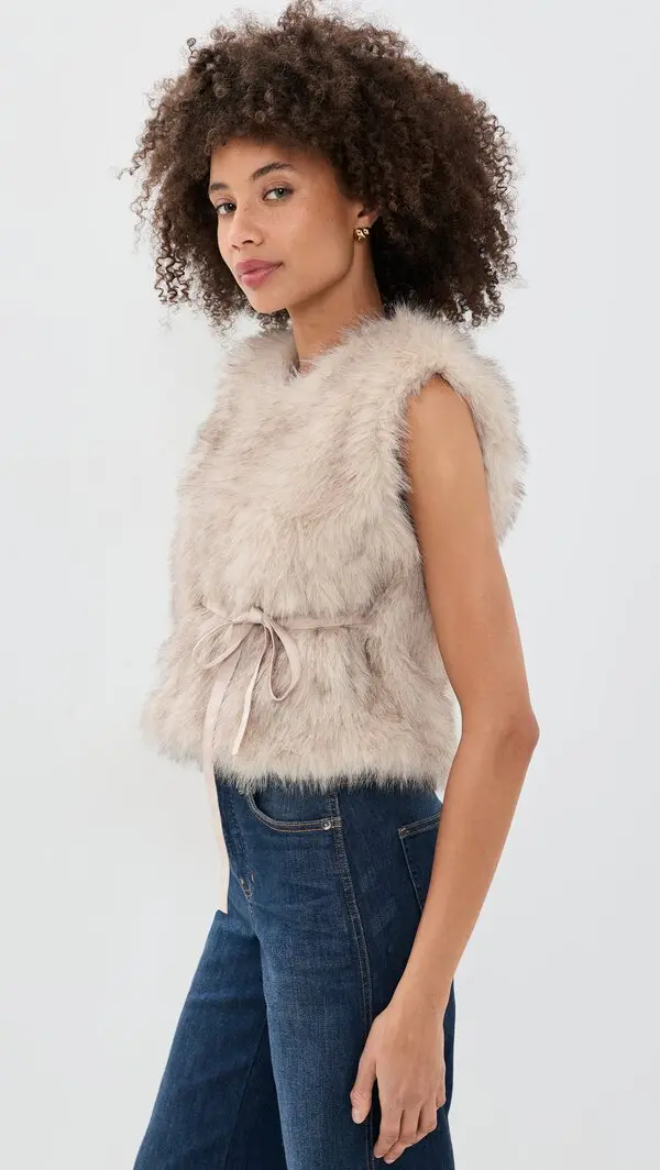 HOUSE OF SUNNY Gaia Faux Fur Jacket