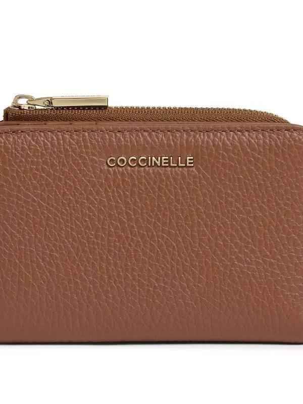 COCCINELLE Logo Lettering Zipped Wallet