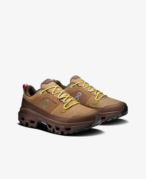 On Sky High Farm Cloudrock Low Wp Sneakers