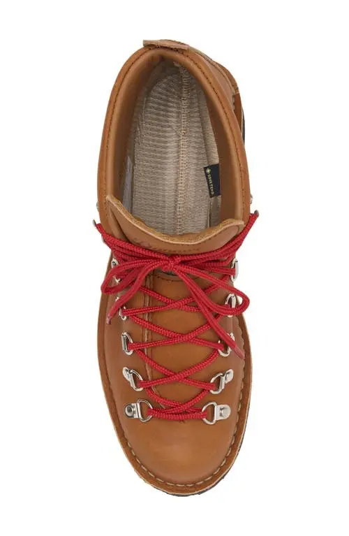DANNER Mountain Light Cascade Leather Boot