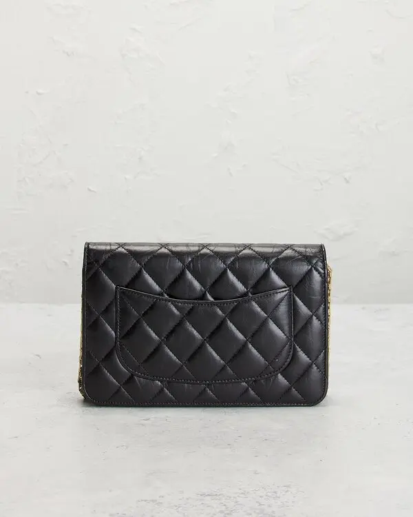 FWRD RENEW Chanel Lambskin 2.55 Reissue Wallet On Chain
