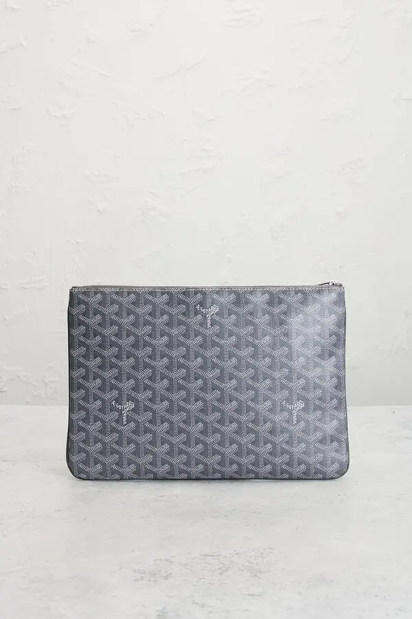 Goyard Senat Mm Pouch In Grey - Gray