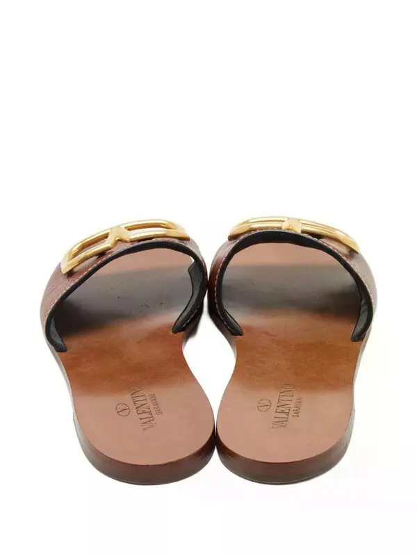 Valentino Garavani Vlogo Leather Sandals
