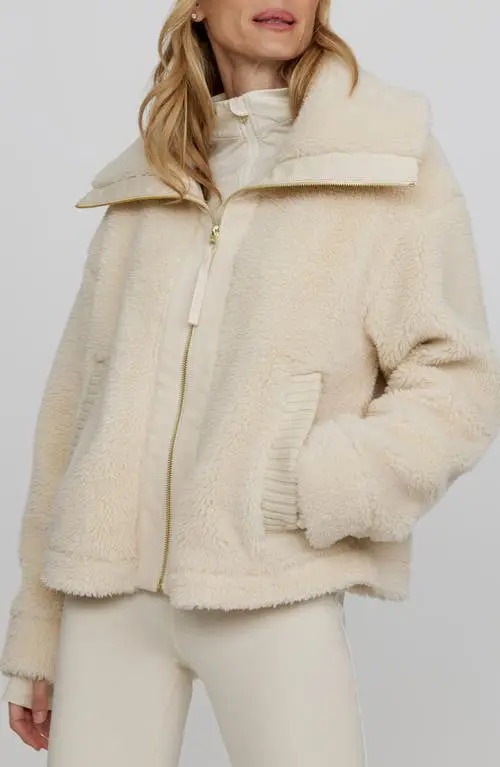 Varley Arlberg Short High-pile Fleece Jacket - Sand Shell