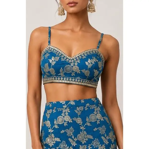 HOLICHIC Leya Brocade Crop Top