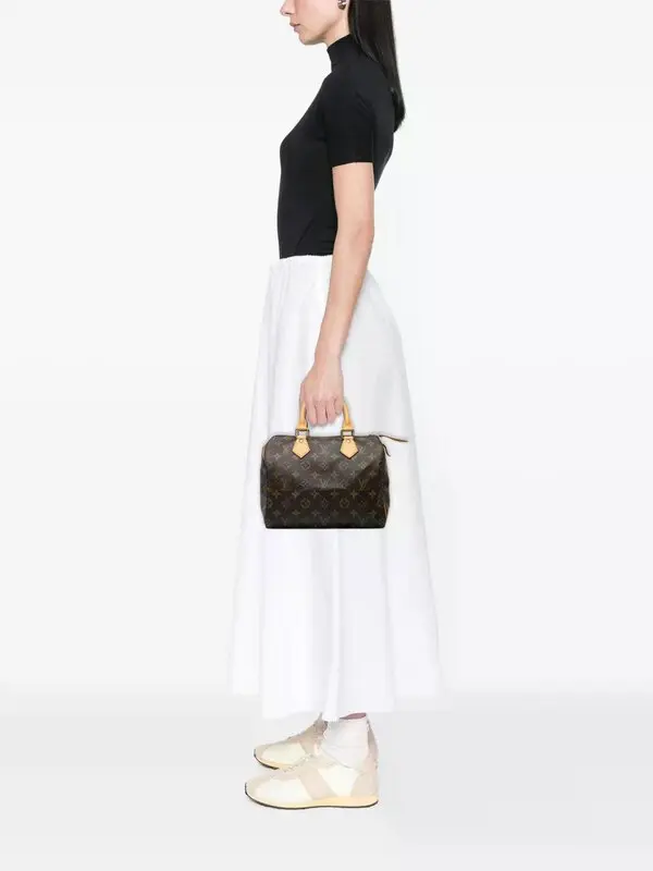 LOUIS VUITTON 2002 Monogram Speedy 25 Boston Bag