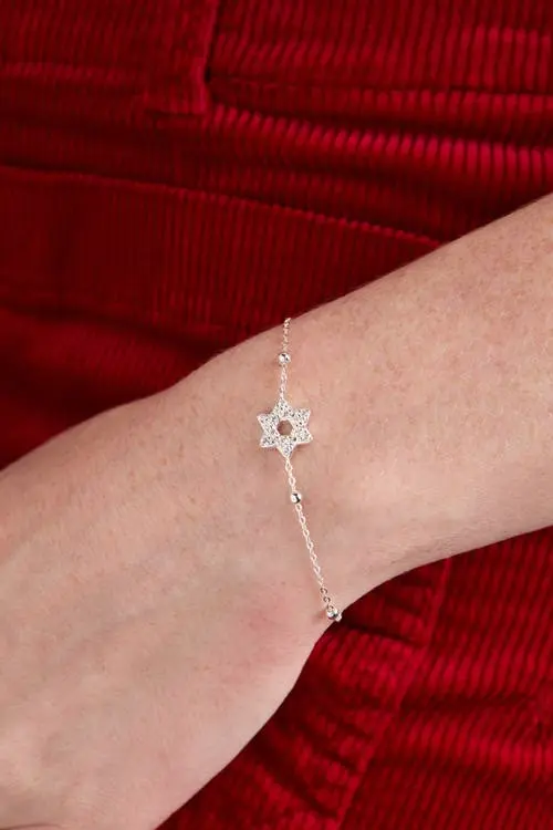 ALEX AND ANI Star Of David Delicate Pave Beaded Chain Bracelet - Silver