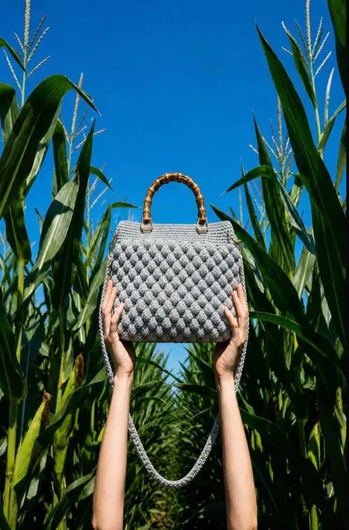 MEERTENS LUXURY Bubble Crochet Wood Handle Handbag - Grey