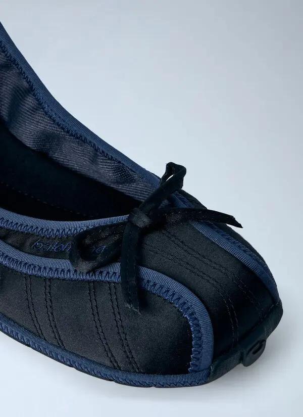 Balenciaga Elasticated Ballet Flats - Navy