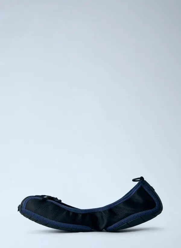 Balenciaga Elasticated Ballet Flats - Navy
