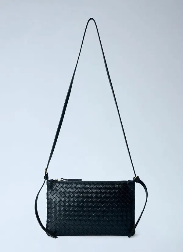 Bottega Veneta Intrecciato Piccolo Medium Pouch - Black