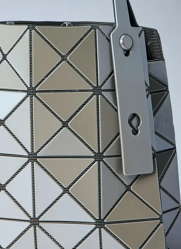 Issey Miyake Carat Handbag - Silver
