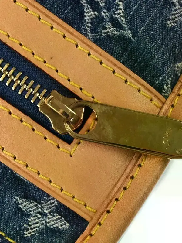 LOUIS VUITTON 2005 Flat Shopper Monogram Denim Tote Bag