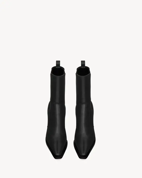 Saint Laurent Dylan Chelsea Boots In Smooth Leather