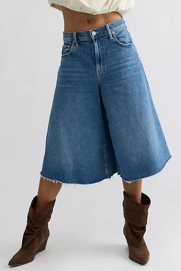 MOTHER The Whole Flutter Fray Denim Shorts